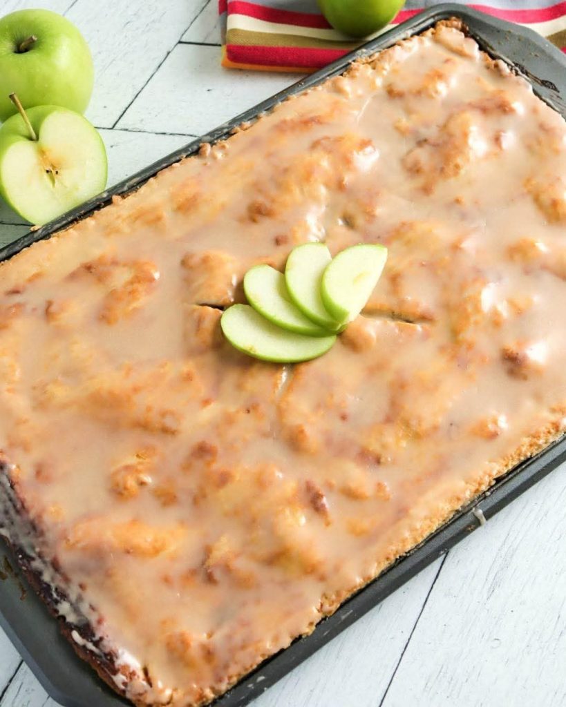 Flat Apple Pie (Easy Rustic Apple Slab Pie) – Yum REcipes